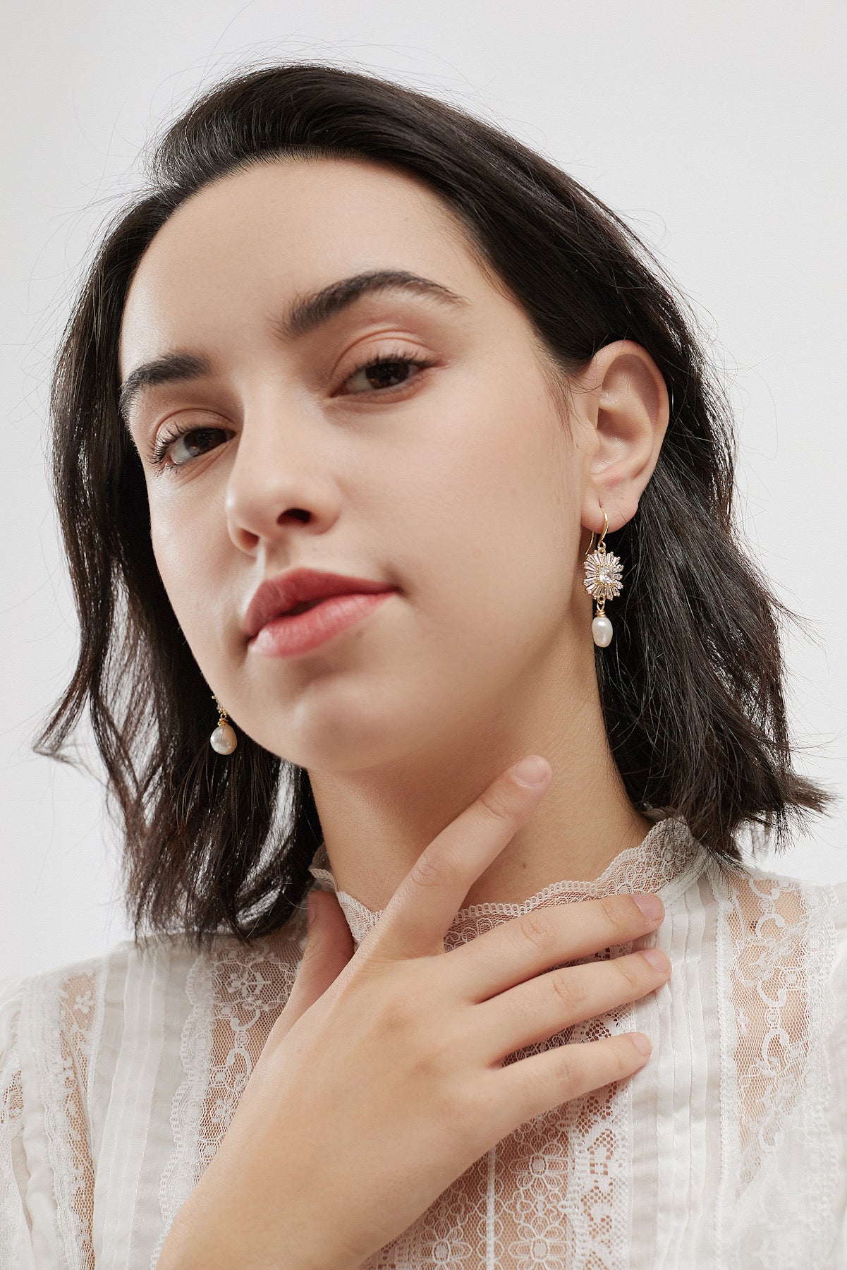 Alizeé 18K Gold Freshwater Pearl Earrings – SKYE